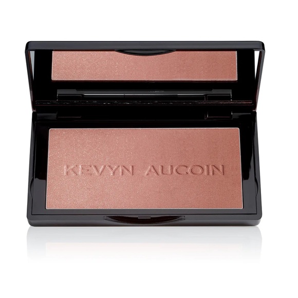 Kevyn Aucoin | Makeup | Kevyn Aucoin The Neobronzer Dusk Medium | Poshmark